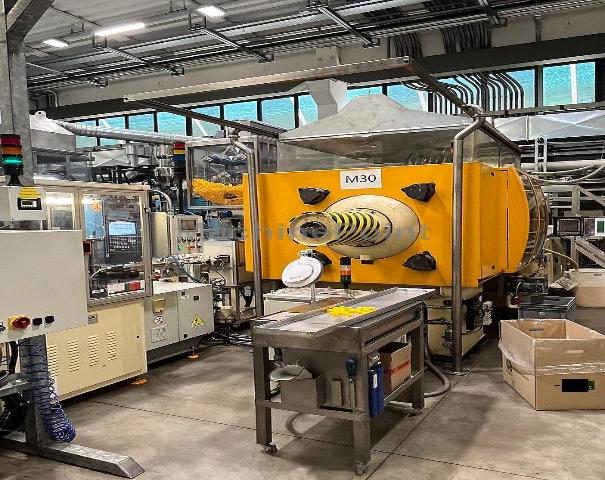 Macchine Presse A Iniezione Per Tappi E Chiusure Per Bibite E ...