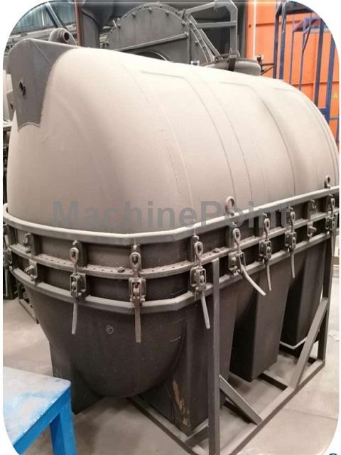 Used POLIVINIL PRM 5000 4C (Complete rotomolding plant) of 2014 for ...
